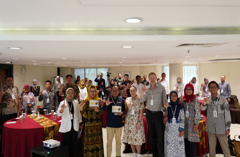 Lentera Desa Workshop: Collaborative Research and Training by PKP UGM and University of Passau ...